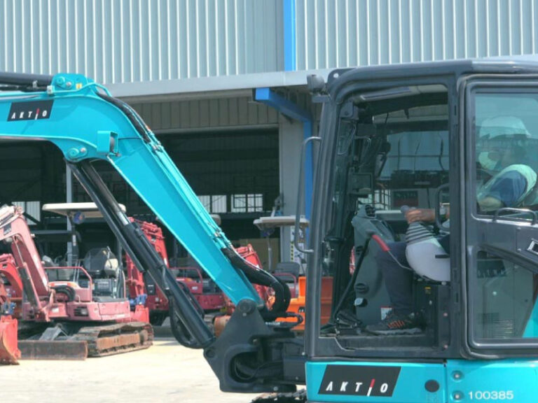 First Look: VIA Mobile360 Construction Equipment Safety System